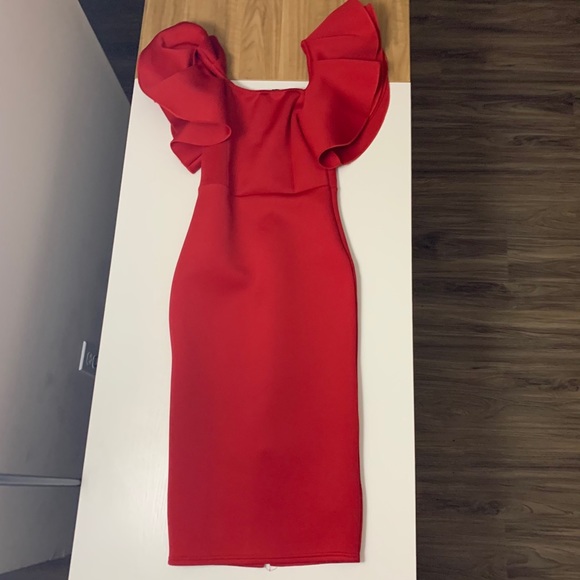 Boohoo | Dresses | Midi Dress With Ruffled Sleeves | Poshmark